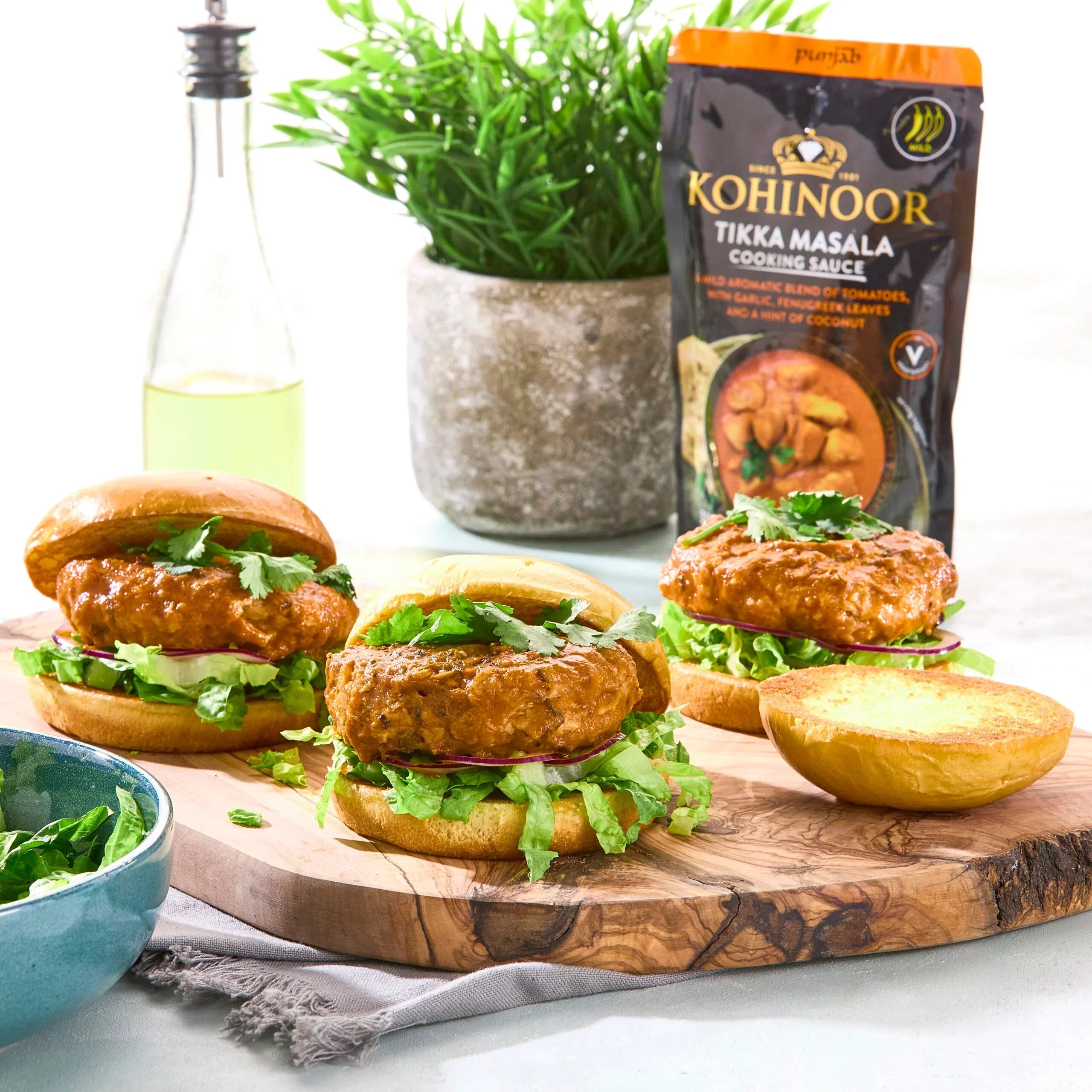 Chicken Burger with Tikka Sauce | Kohinoor